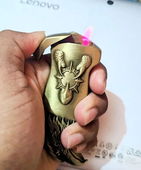 Eagle Fashionable Refillable Gas Lighter With Knife