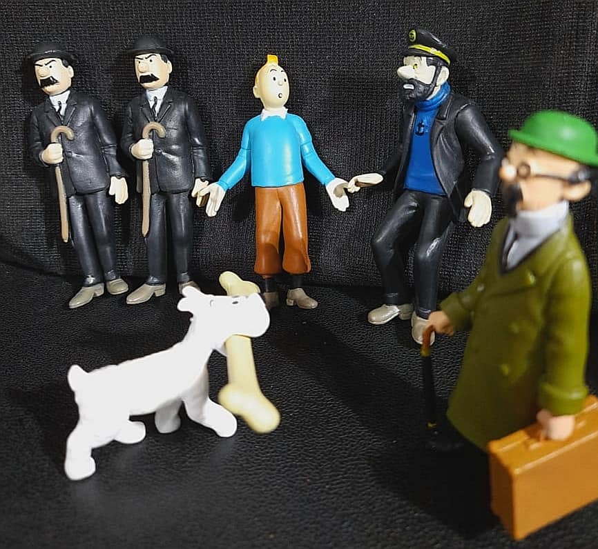 Tintin action figures store