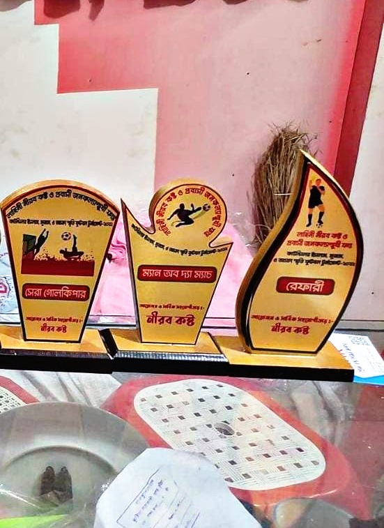 Customizable Design wooden crest | For Cricket, football | Daraz.com.bd