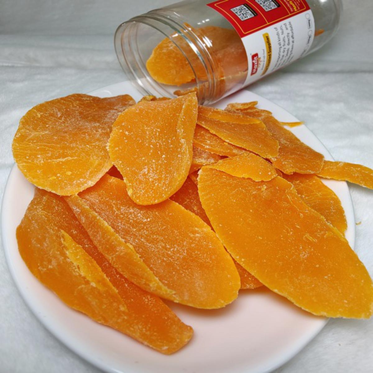 Maxfit food Dried Red Mango / Dry Red Mango 100g poly pack Imported ...