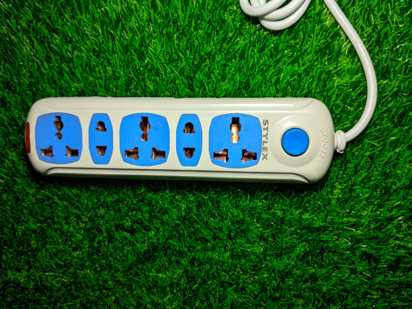 Multiplug 5-Port Socket BOSS – 32 - 5 Meter 15Fit | Efficient Power ...