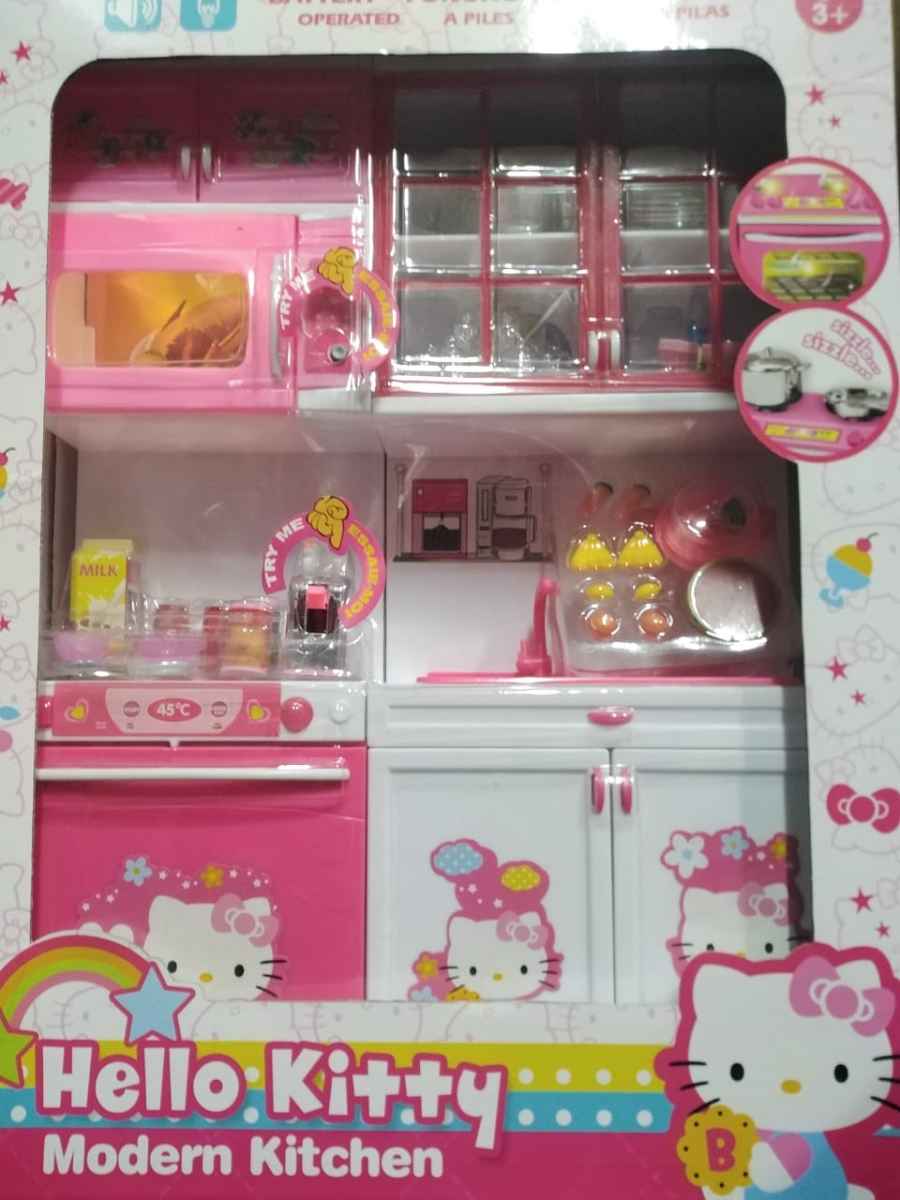 Hello Kitty Kitchen