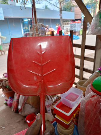 Dust Pan made by plastic | Daraz.com.bd