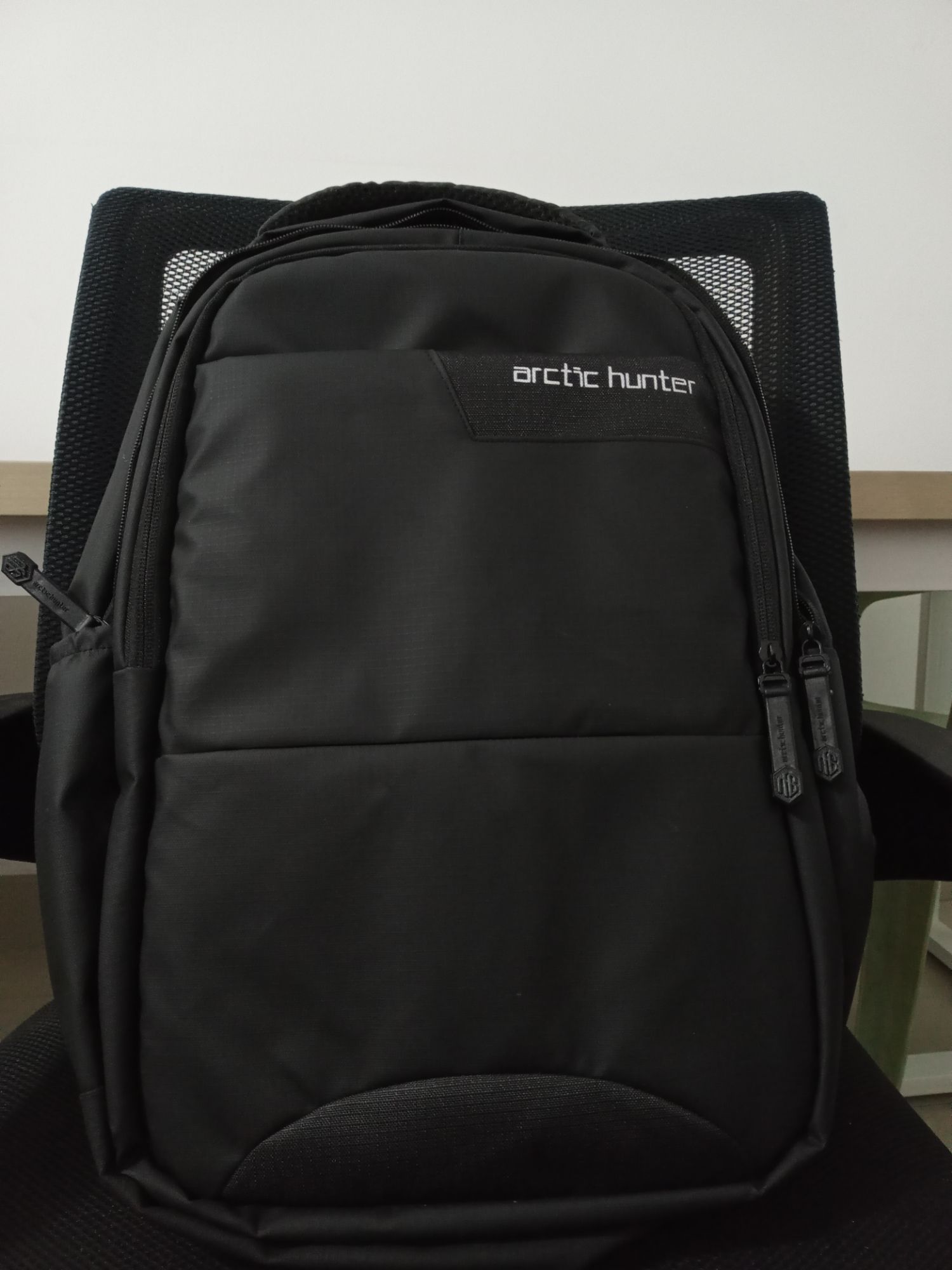 Arctic Hunter Black BackPack-2024 | Daraz.com.bd