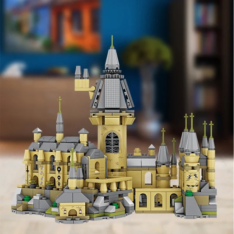Dark Night Magic Castle Building Set for Kids - 564 Pieces, 8+ Years ...