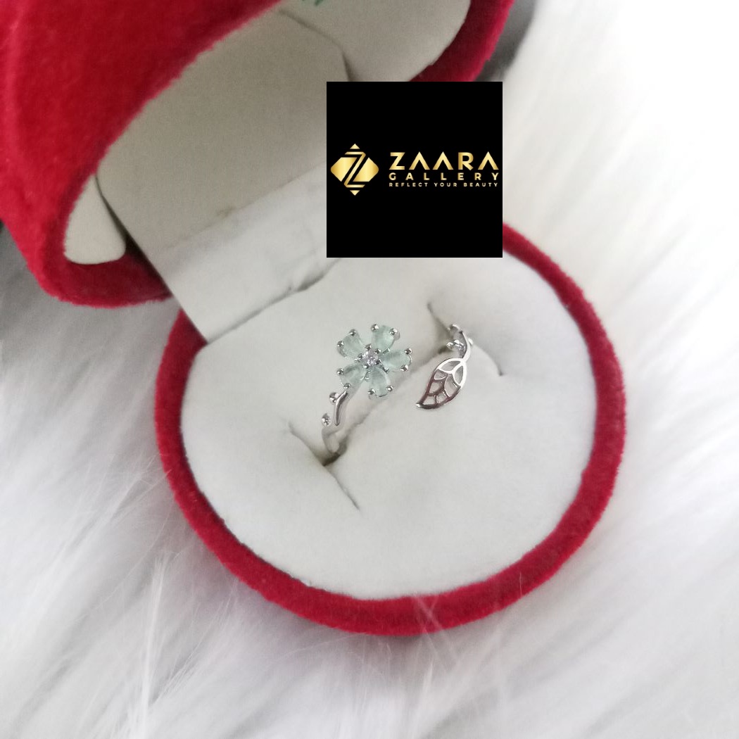 Stone Finger Ring For Women & Girls With Free Box (Imported ) - 1 Piece ...