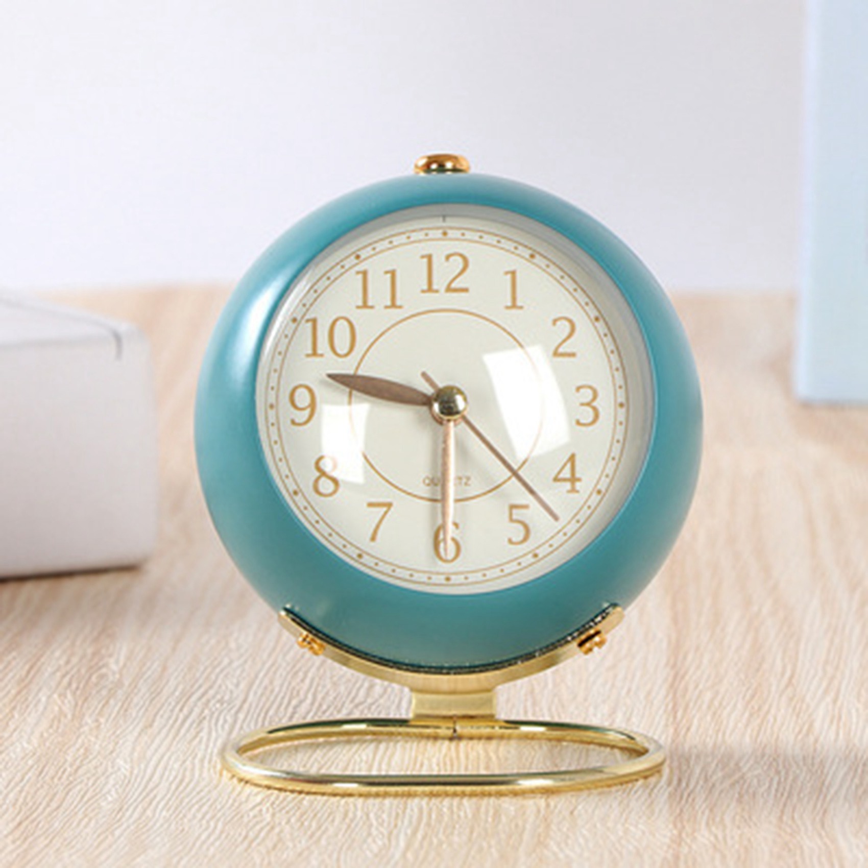 Home Décor Alarm Clock Girl Fishing Alarm Clock Antique Clock 3D Clock ...