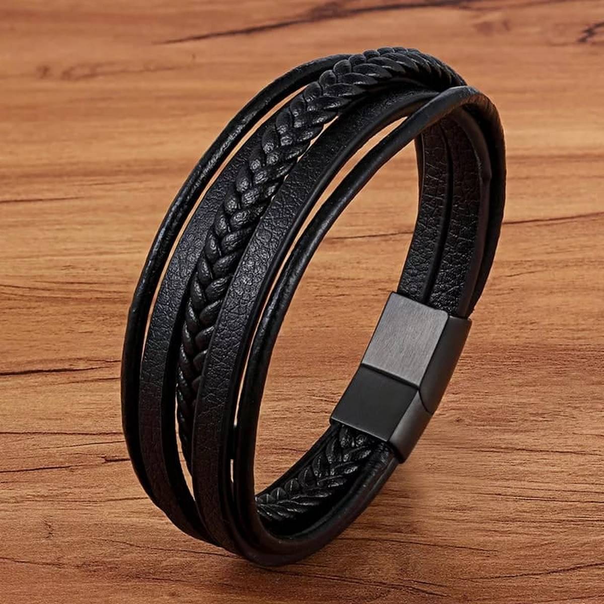 Multilayer Leather Bracelet For Men Women Vintage Pocker Wristbands