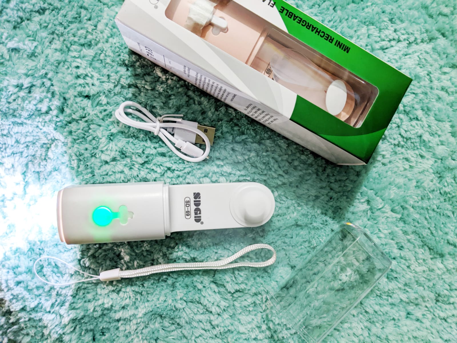 Mini Pocket Fan With Troch Light Rechargeable Fan Foldable wing with ...