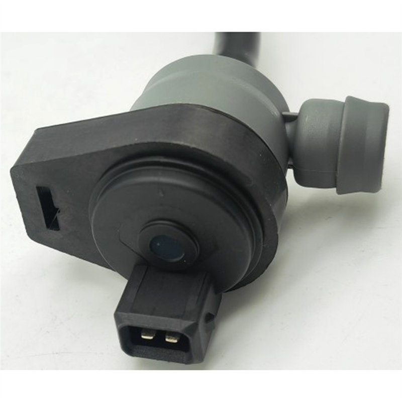 Fuel Tank Breather Valve with Pipe Carbon Tank Vent Valve for BMW F01 ...