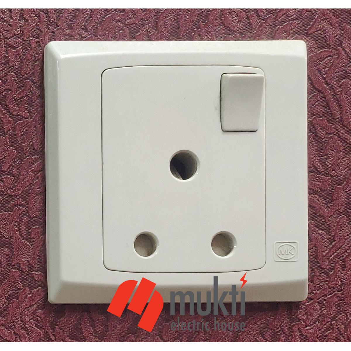 MK Made in Singapore SLIMLINE PLUS 15A 3 Pin Round AC Socket with ...