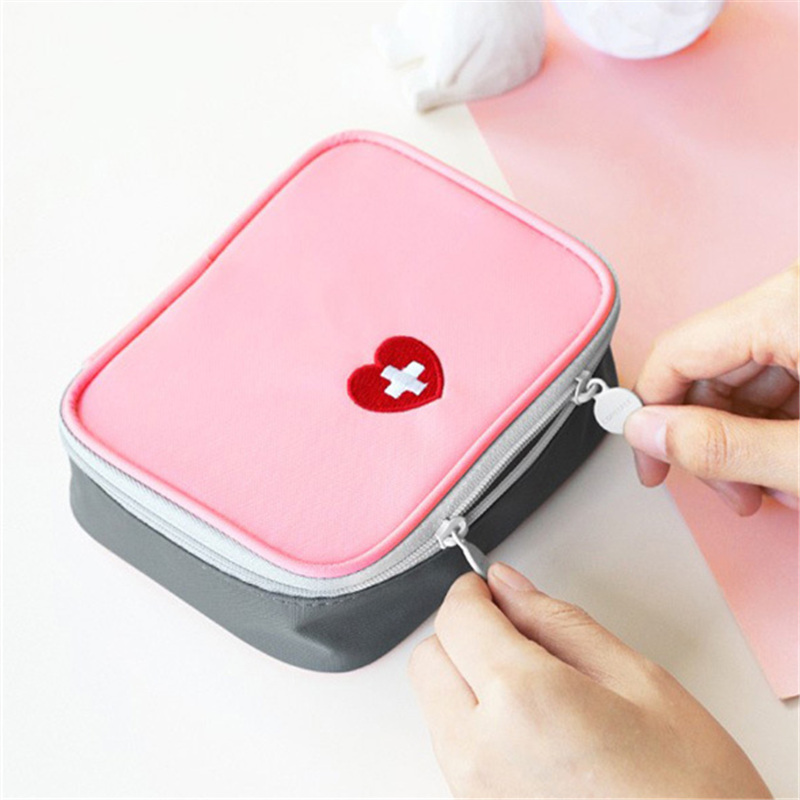 Small First Aid Bag Portable First Aid Kit Travel Emergency Kit Pill ...