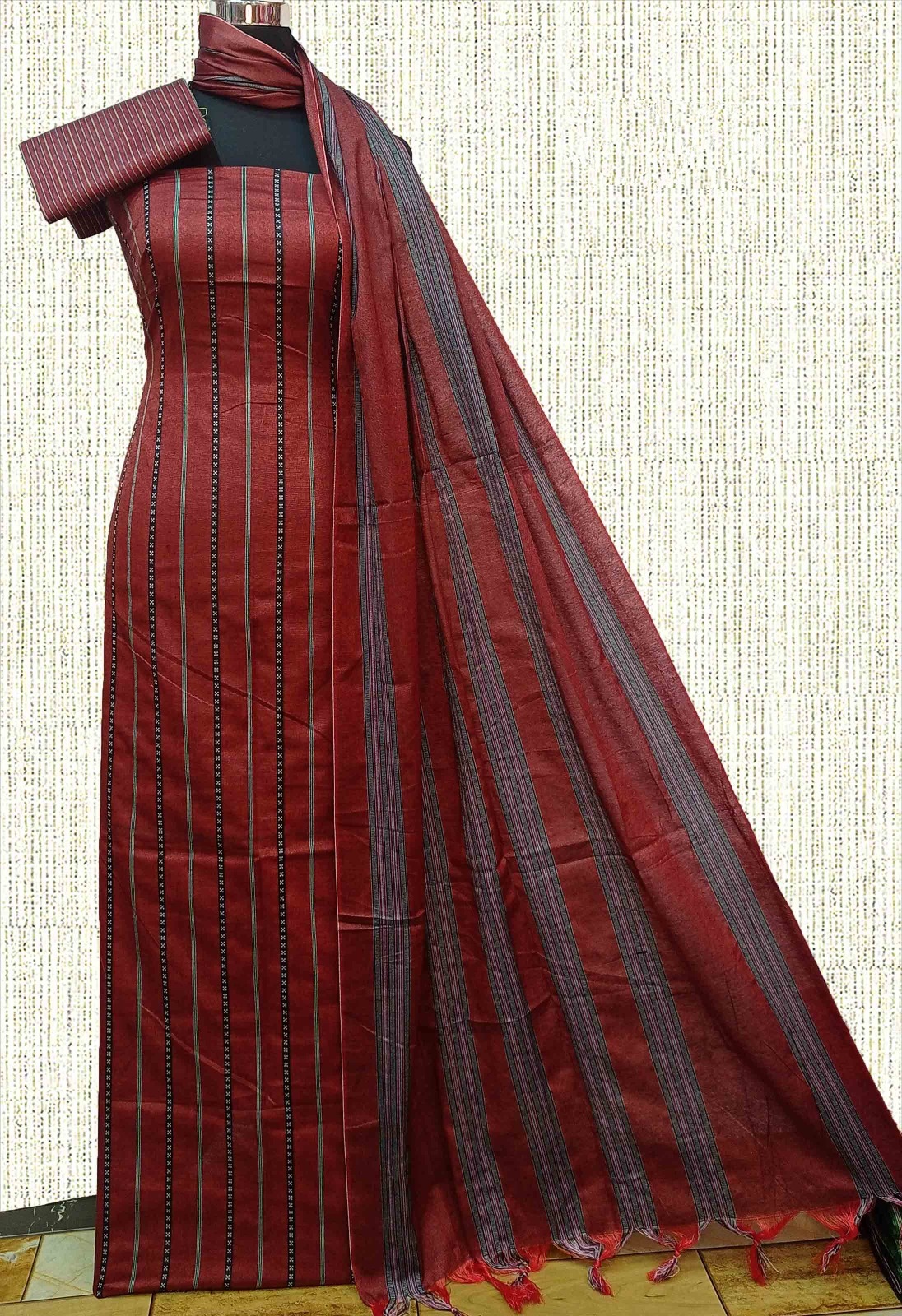 Exclusive Barmis Tat Cotton Unstitched Three Piece Shalwar Kameez For ...