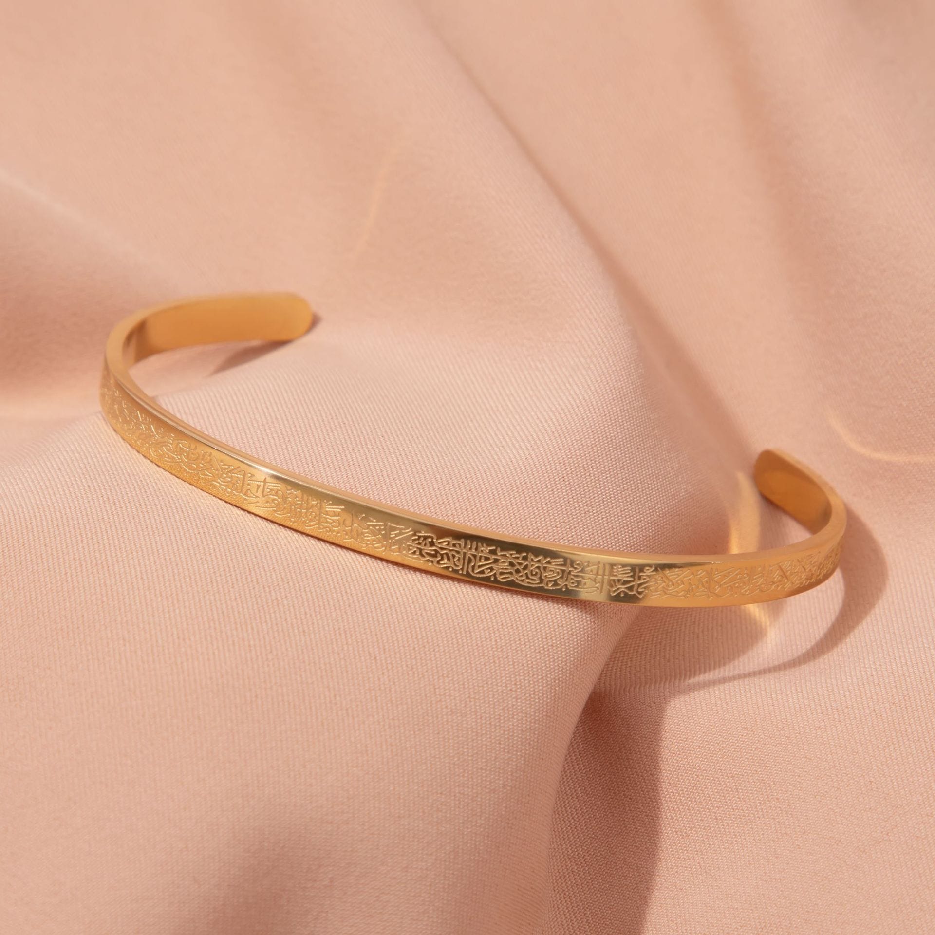 New Fashion Breselet For Men braslate | Daraz.com.bd