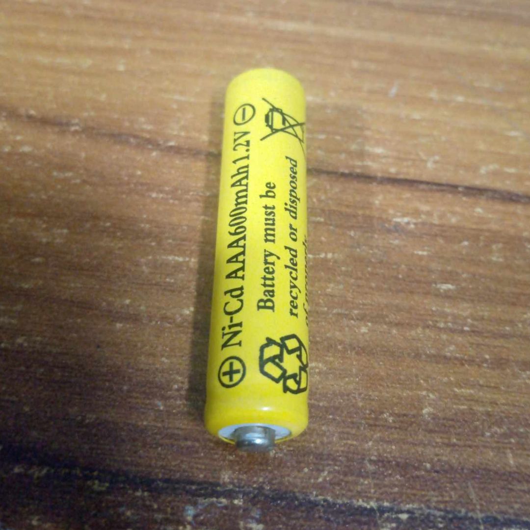 AAA 1.2V 600mAh Ni-CD Rechargeable Triple A Battery For Electric Toy ...
