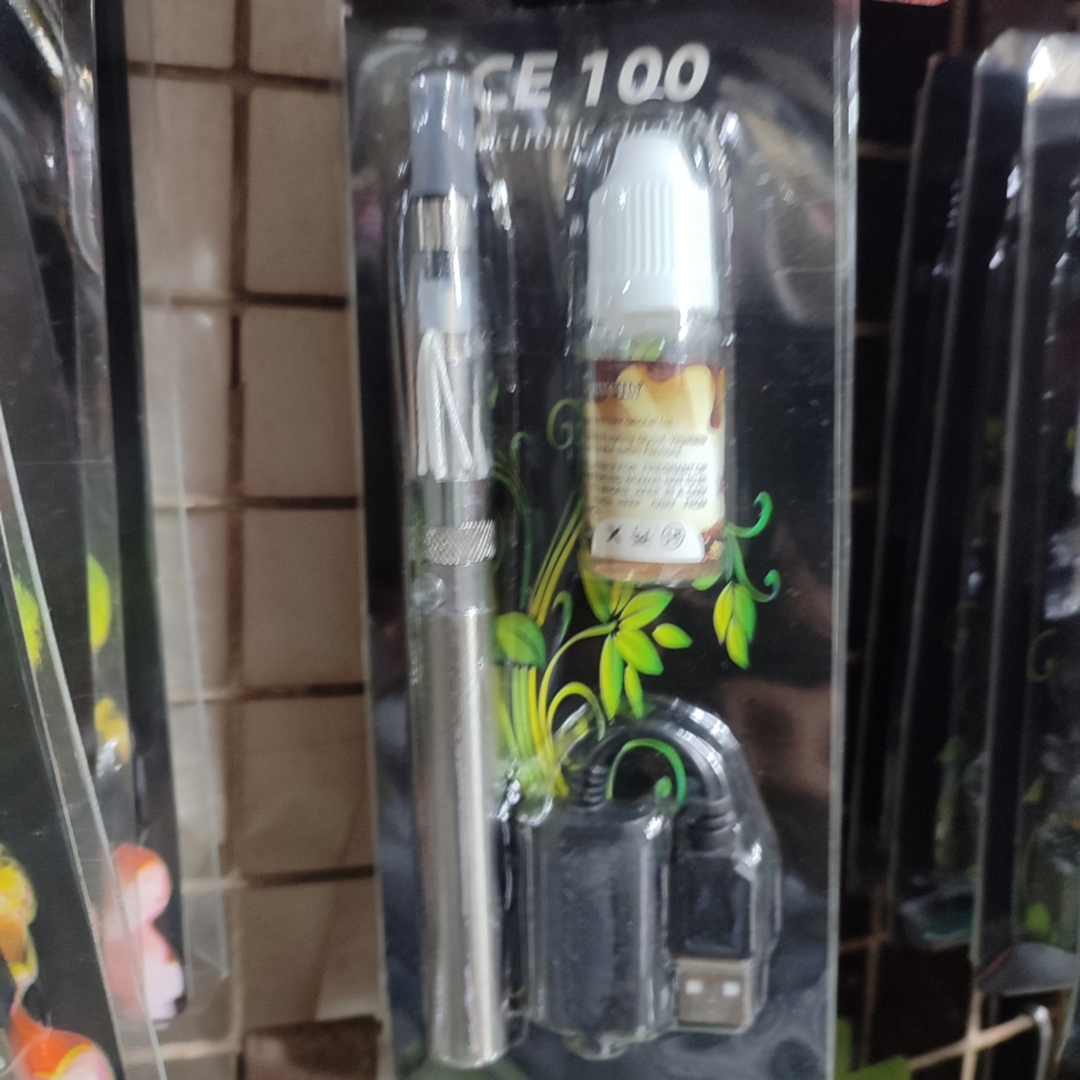 Rechargeable Electronic Cigarettes C-100 Pen Vape E-Cigarettes for Men ...