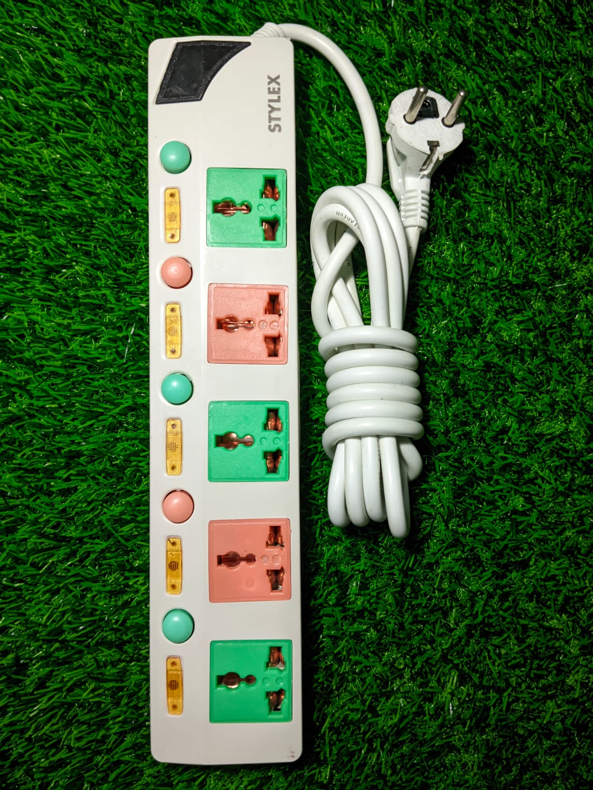 Multiplug Stylex MTS-820 5-Port 9 FT/3 Meter Cable 3250W MAX - Multi Plug