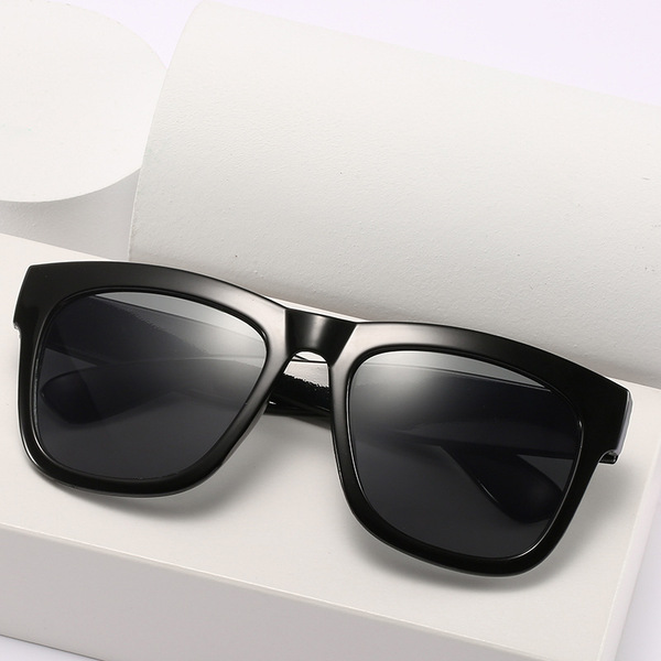 New Fashionable Ultraviolet Protection Sunglass for Men Outdoor Sports ...