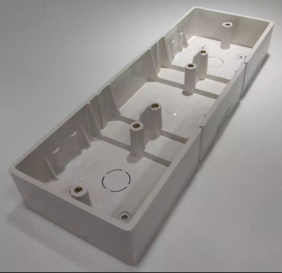 3 Gang China Made MK Type White PVC Junction Box For Electrical Square ...