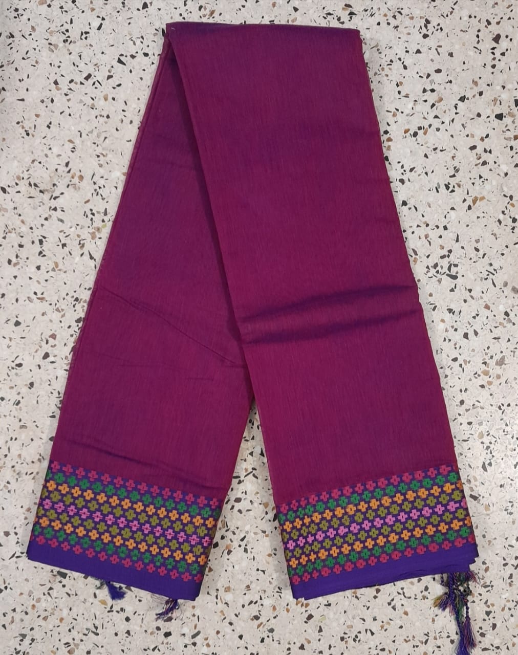 Tangail Tat Saree: Noyontara Par/Plus Par Design in Timeless Tradition ...