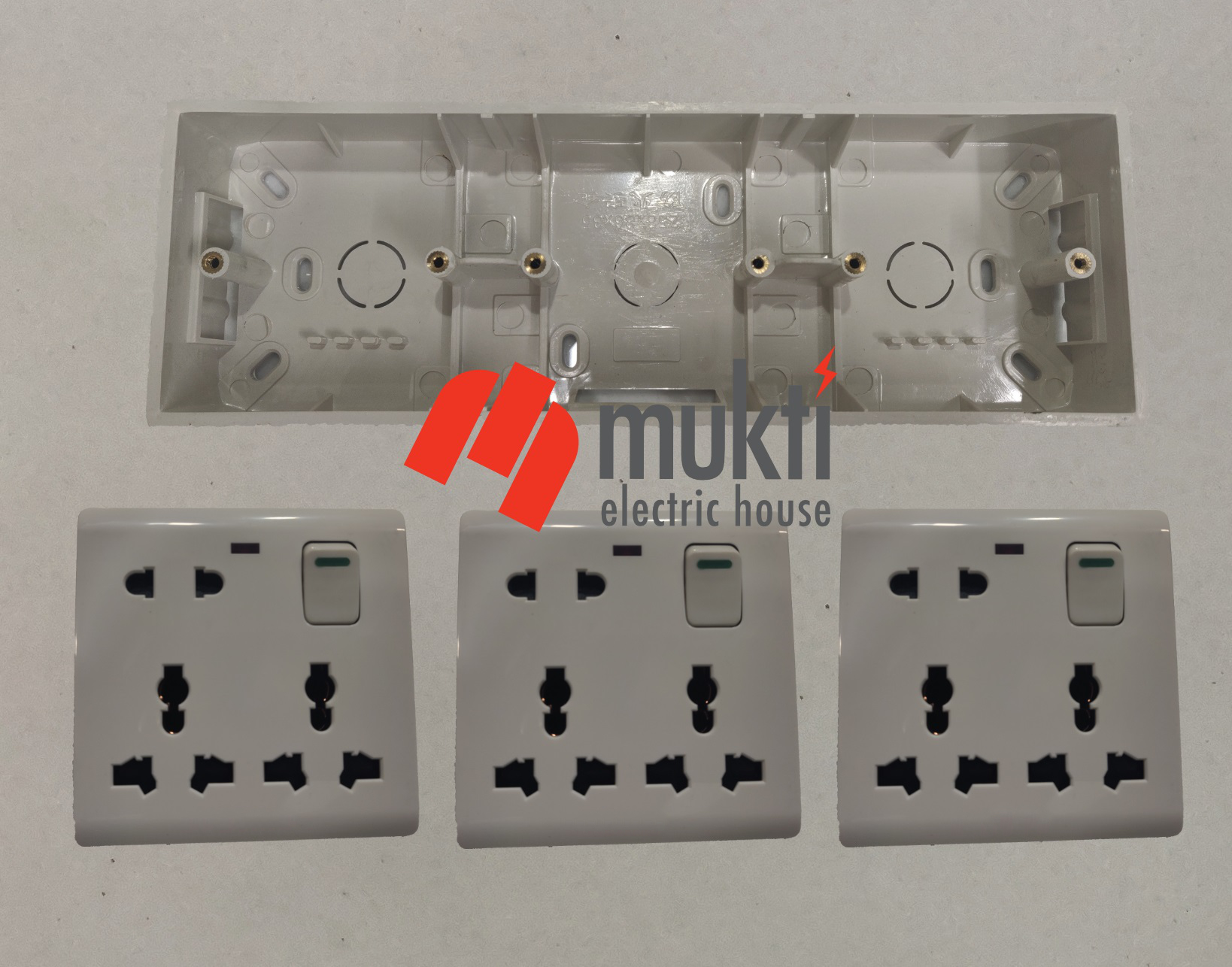 Three Gang PVC with 3Pcs 8 Pin Multi with 2 Pin and Double 3 Pin ...