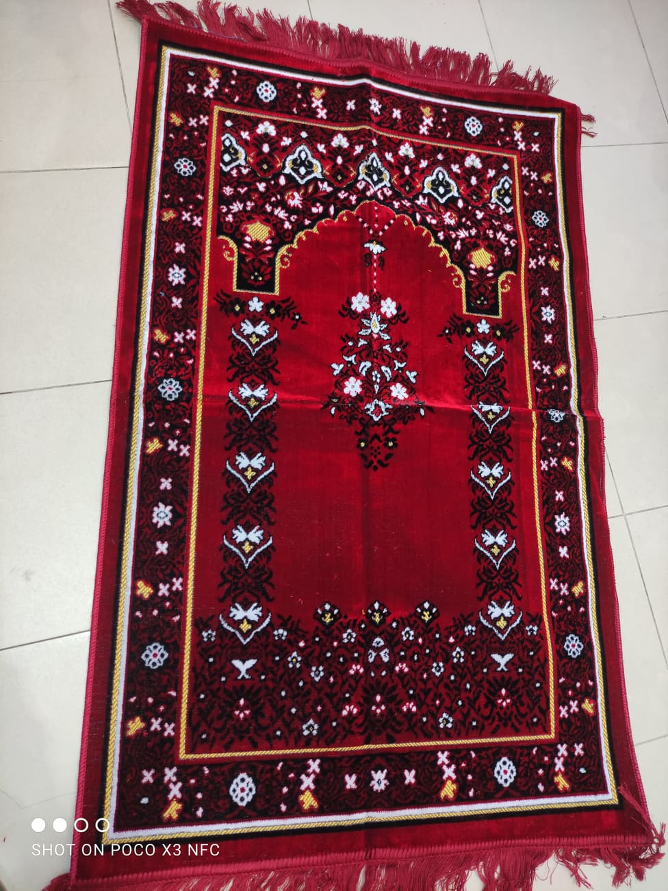 Islamic Prayer Mat- Made in Turkey | Daraz.com.bd