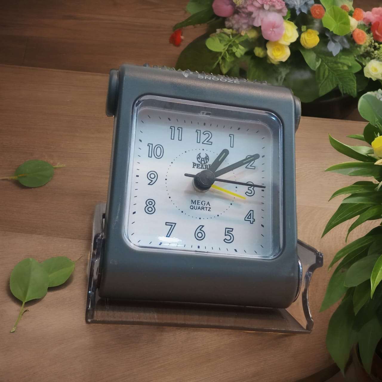 New Style Alarm Clock For Table Clock watch New Style Alarm Clock For ...