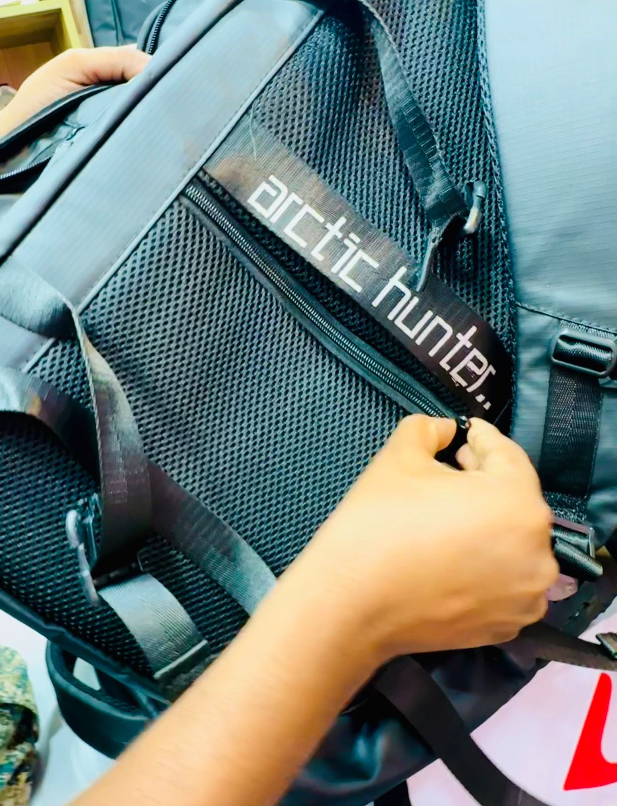 Arctic Hunter Model 48 Including Luggage Camber Main Camber Hide Camber ...