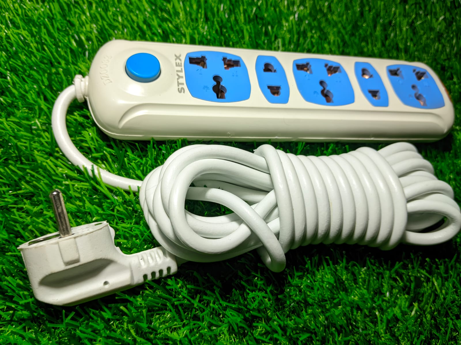 Multiplug 5-Port Socket BOSS – 32 - 5 Meter 15Fit | Efficient Power ...