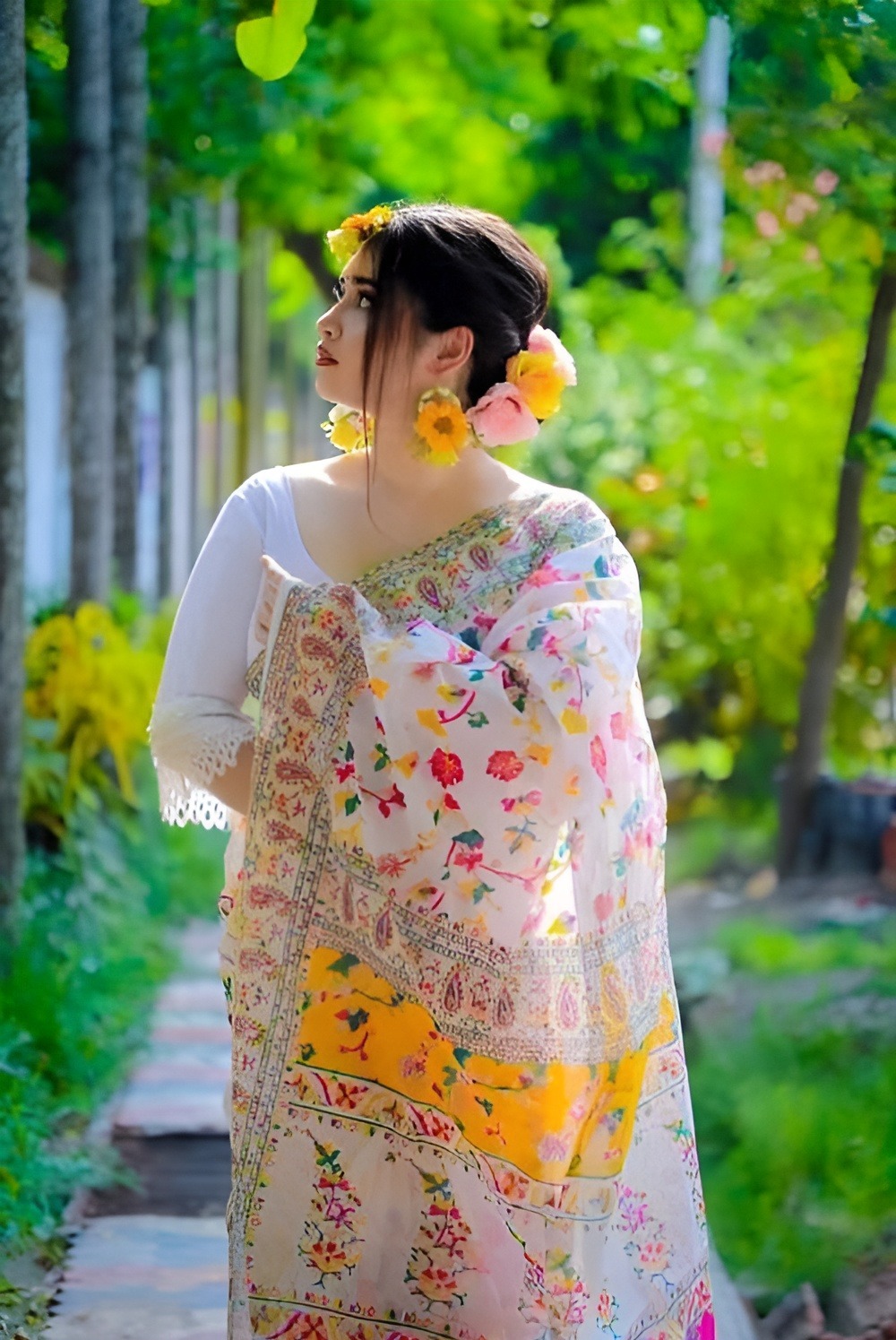 Trendy Fashionable Afsan Print Saree for Women | Daraz.com.bd