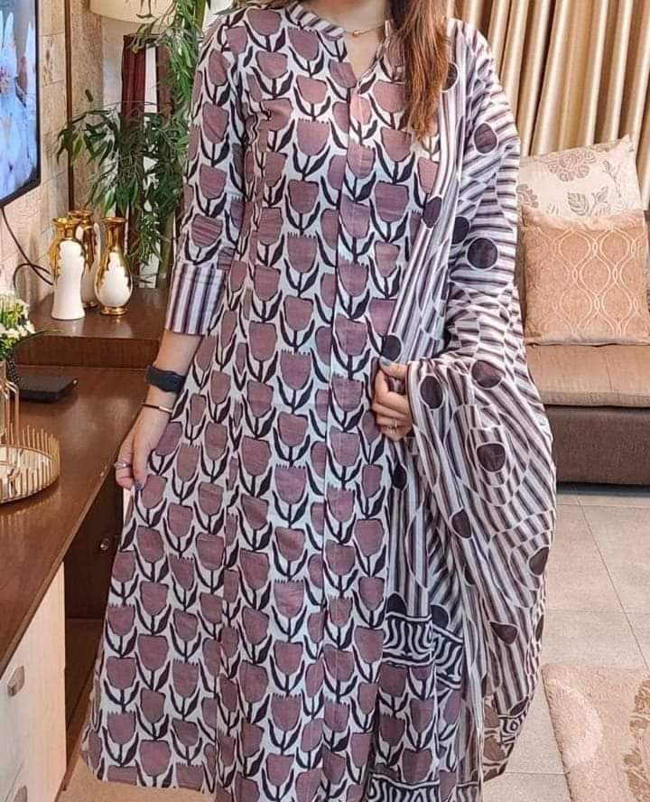 "Cotton Unstitched Afsan & Screen Print Exclusive - Embrace Stylist ...