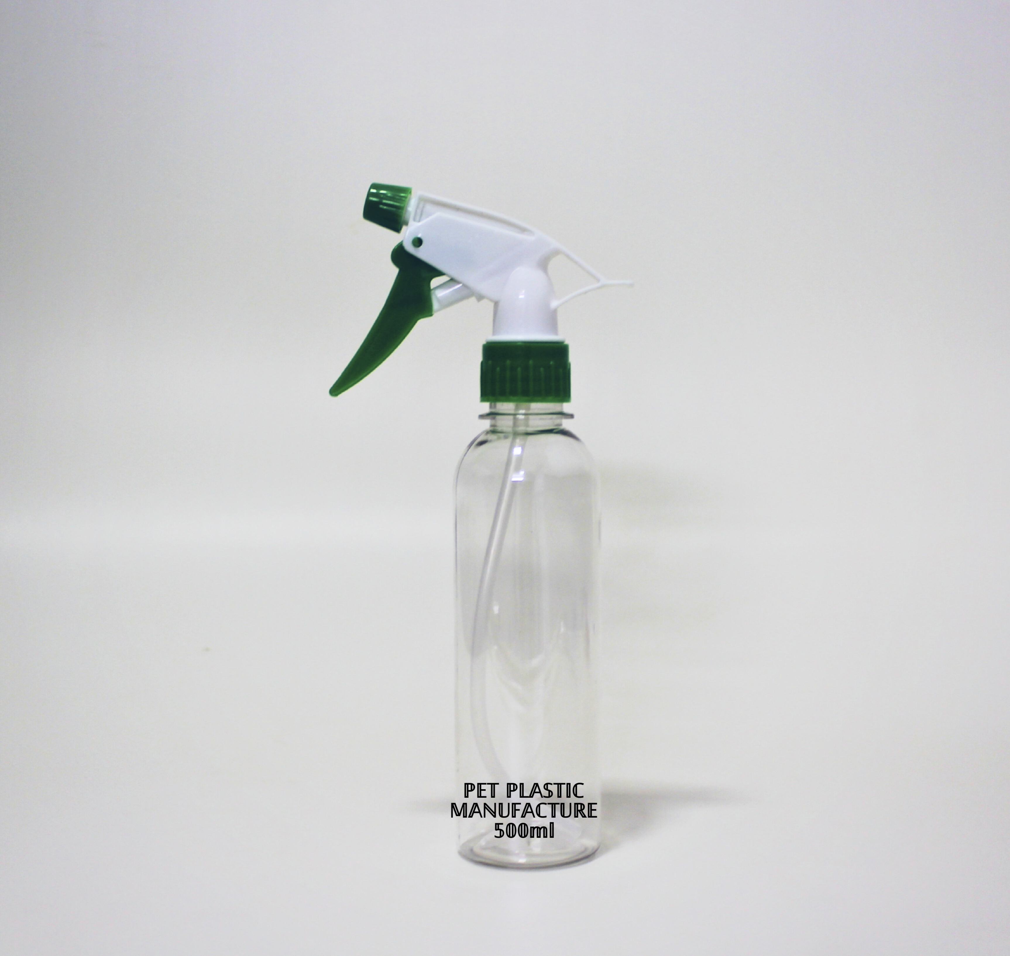 Buy 1 Get 1 Free Spray Bottle 500Ml Plastic Spray Bottle Lock System ...