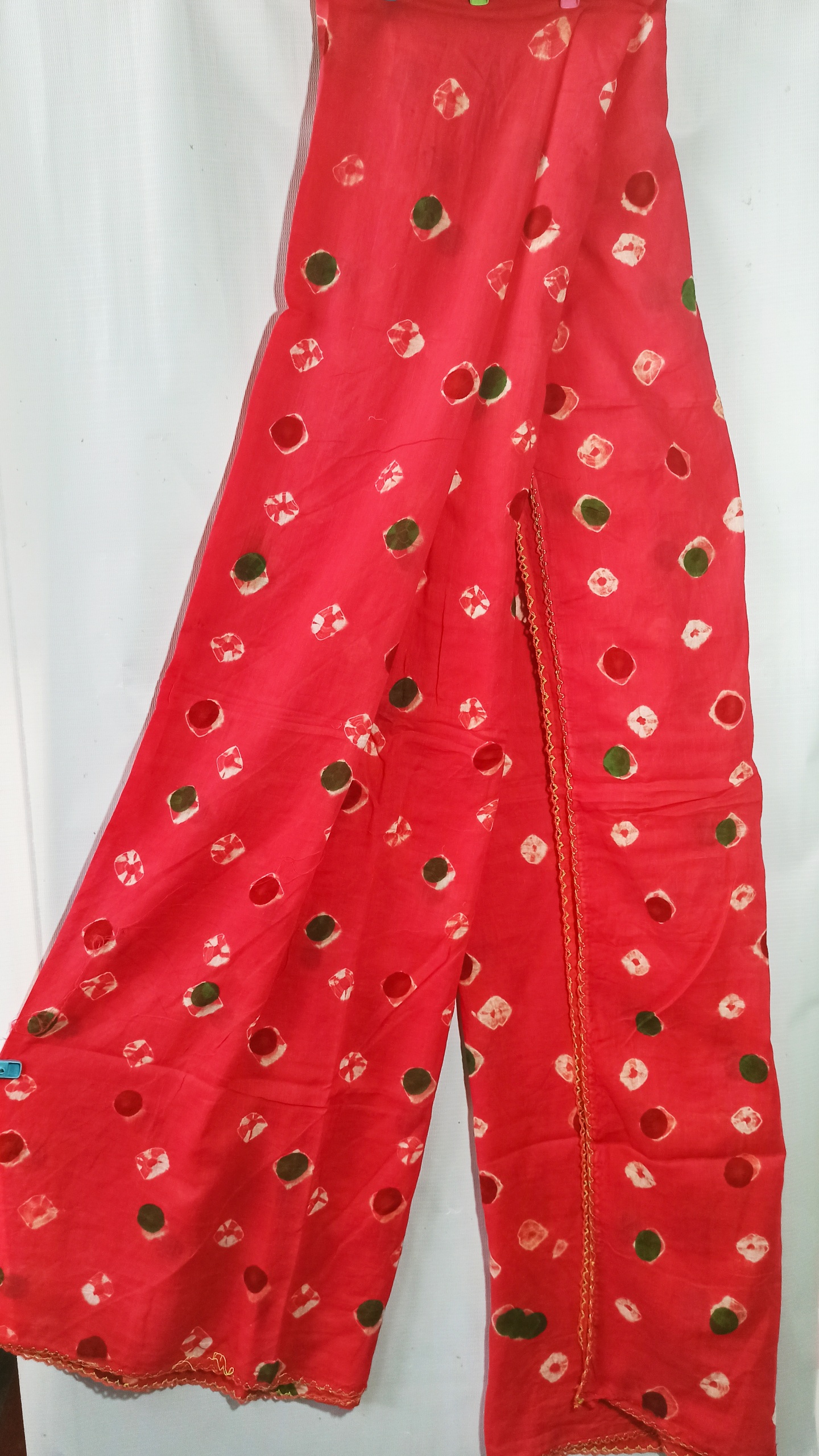 Multi Color Batik Print Cotton 4.5 Hand Orna For Women (from Tangail ...