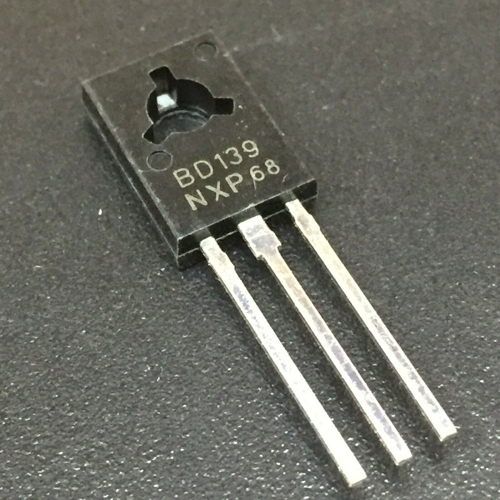 BD139 NPN Power Transistor | Daraz.com.bd