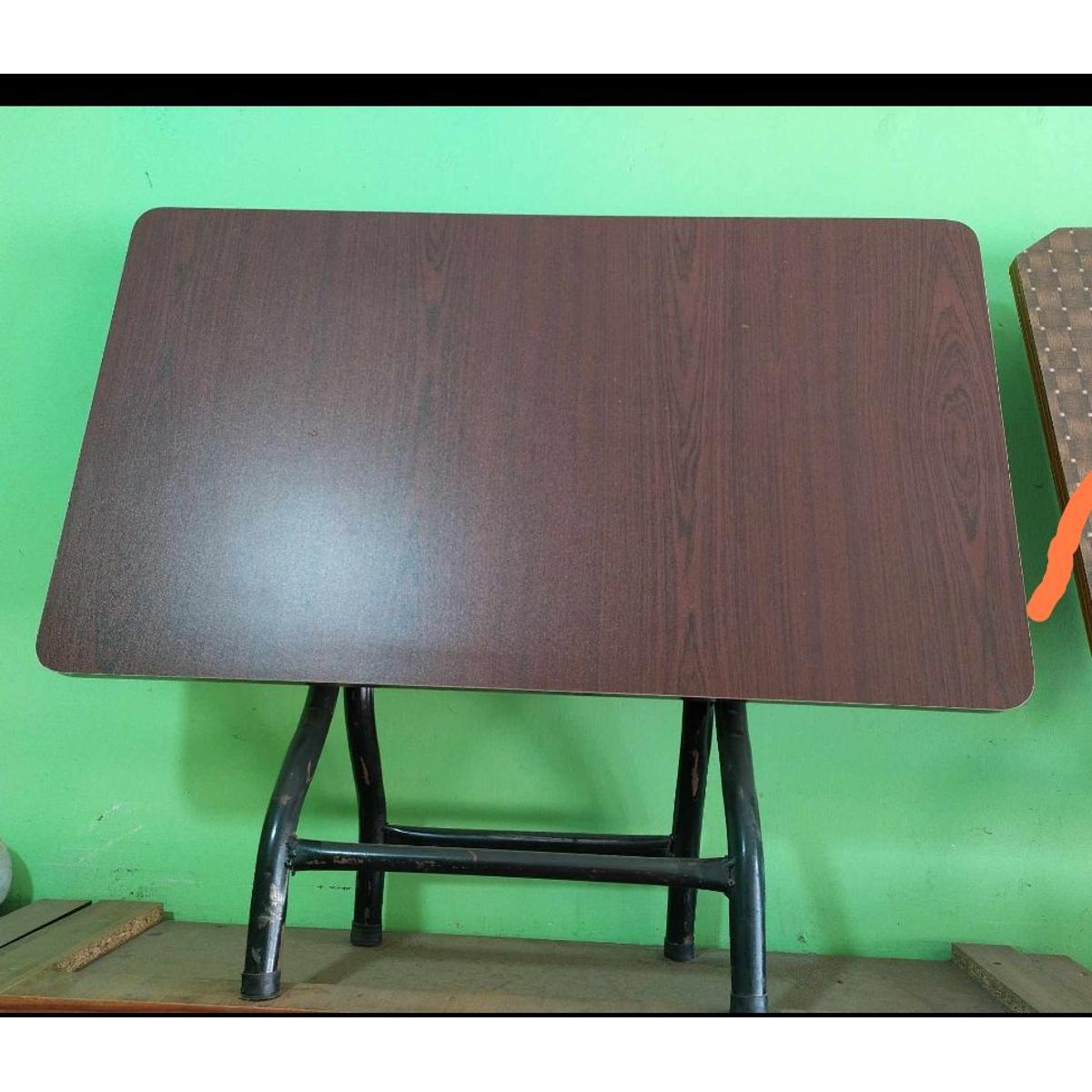 Folding tea table 18/30 inches | Daraz.com.bd