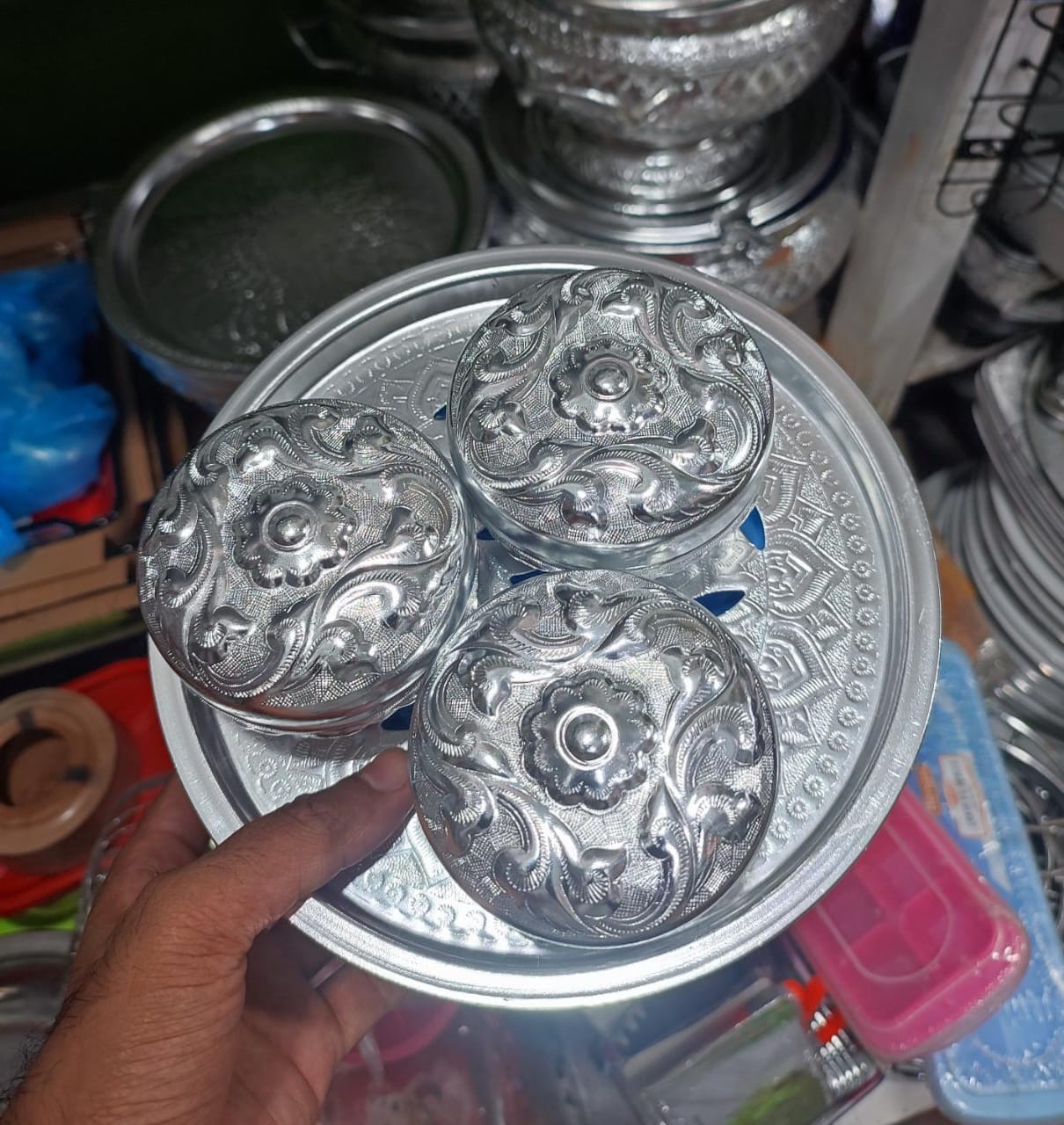 Paner Bata Pandan Sets Khandani Paner Box Betel Leaf Bowl Set - With 3 ...