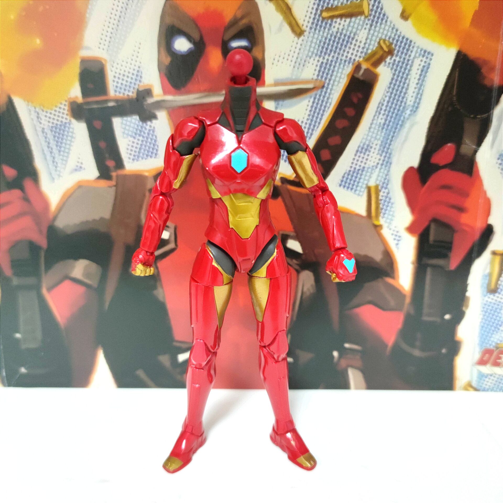 Marvel Legends No Head Body Hulkettes Logan Rage Dr.Doom Ironheart ...