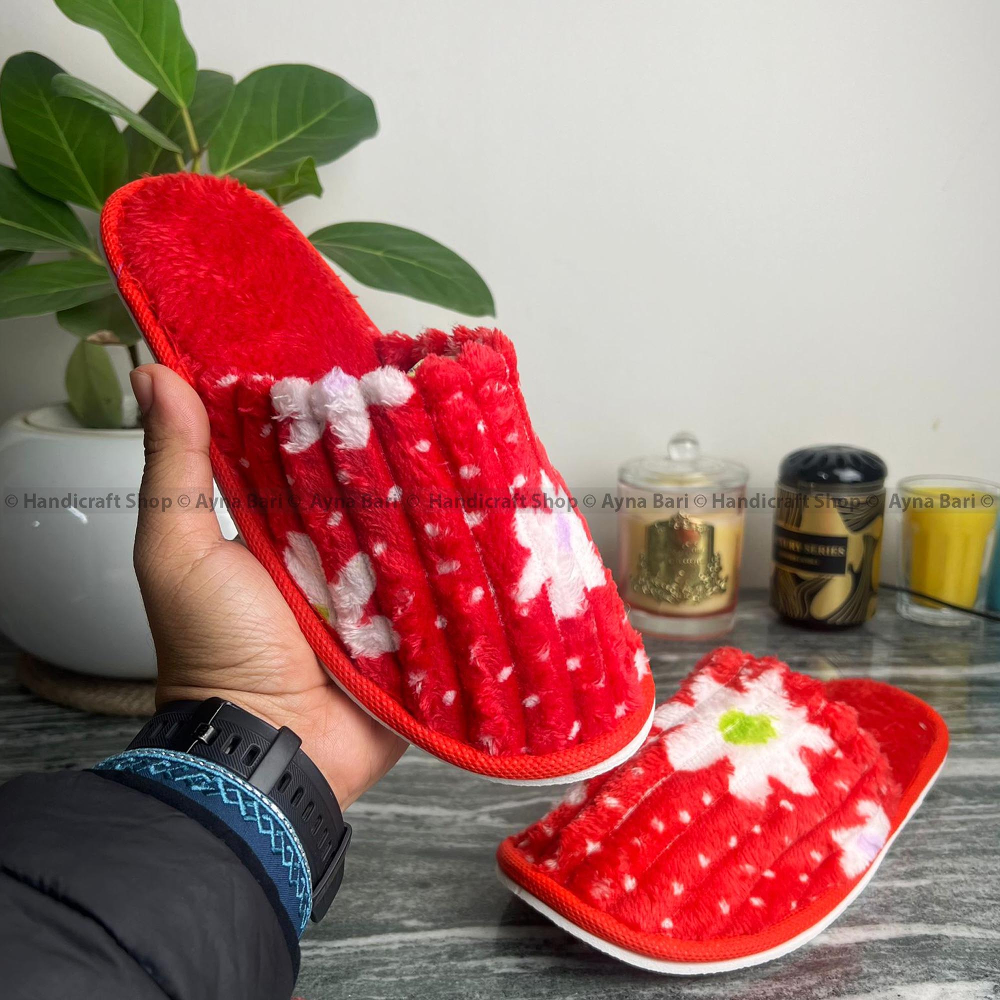 Room Slipper texture Design House slipper Wool room slipper for Man and ...