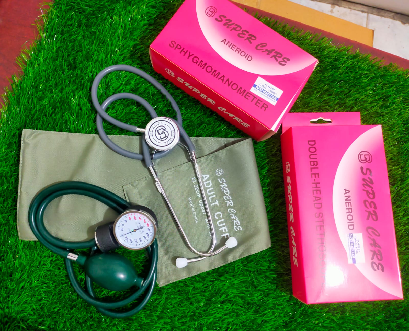 Super Care Blood Pressure Monitor Aneroid Sphygmomanometer - Analog BP ...