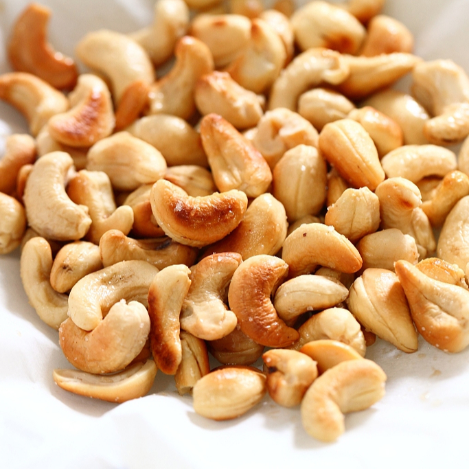 Roasted Cashew Nut/ Dry Fruits/ Dry Food/ Nut/ Badam/ Vaja Kaju Badam ...